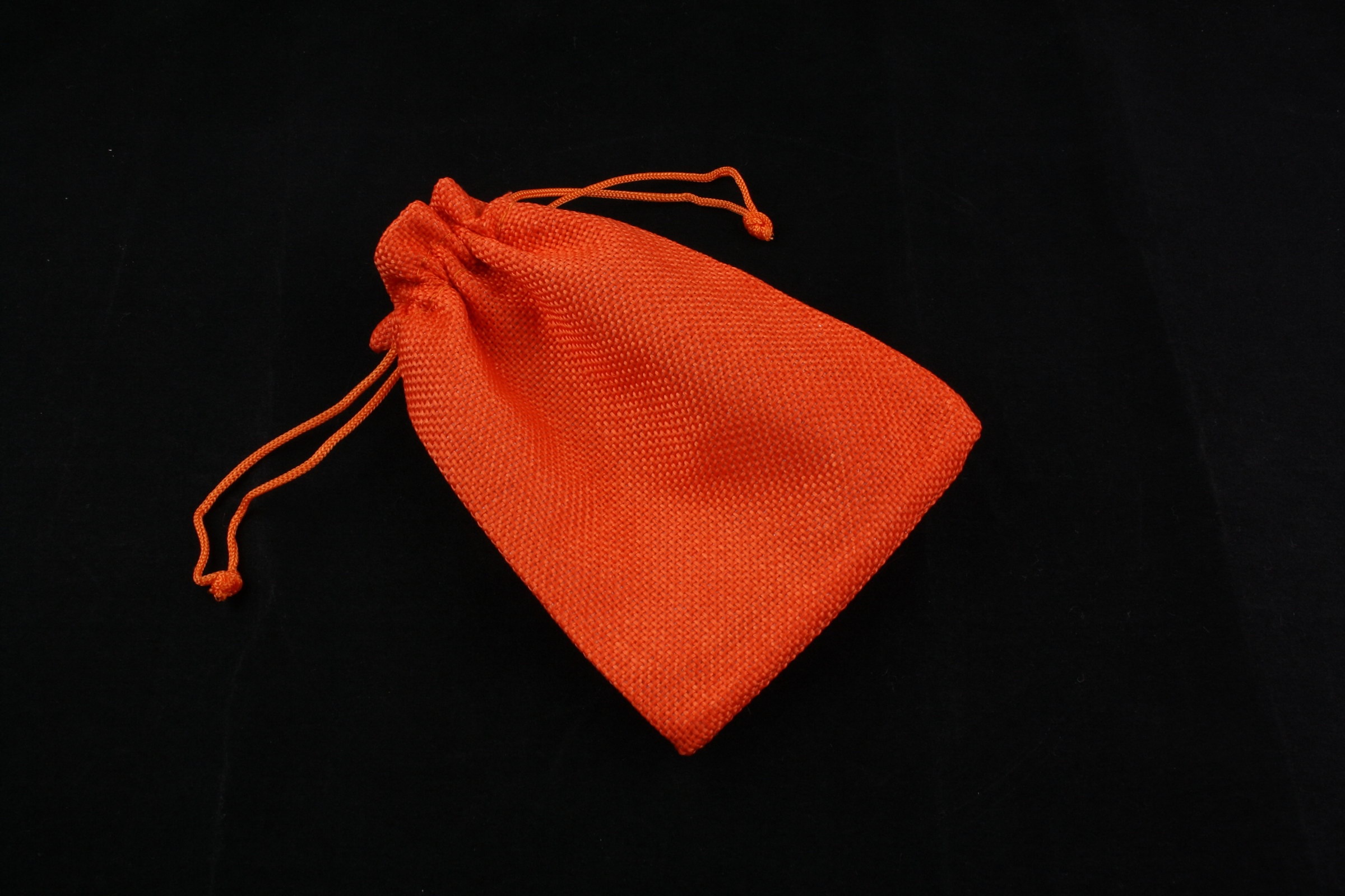 Saculet din panza de sac portocaliu aprox. 9,5x13,5cm