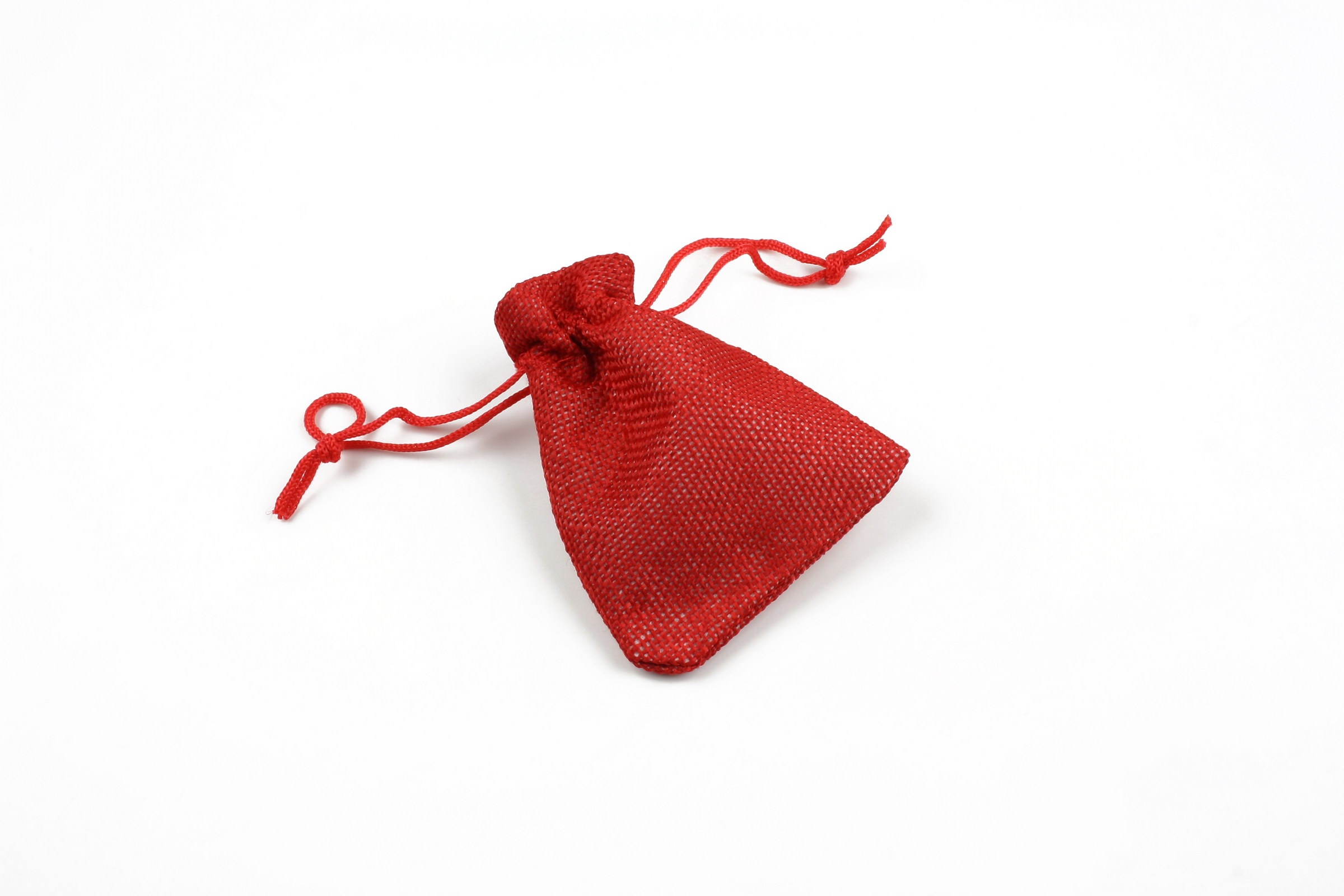 Saculet din panza de sac rosu aprox. 6,5x9cm