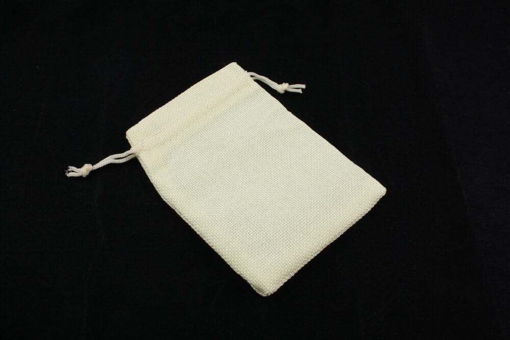 Saculet din panza de sac ivory 9x11,5cm