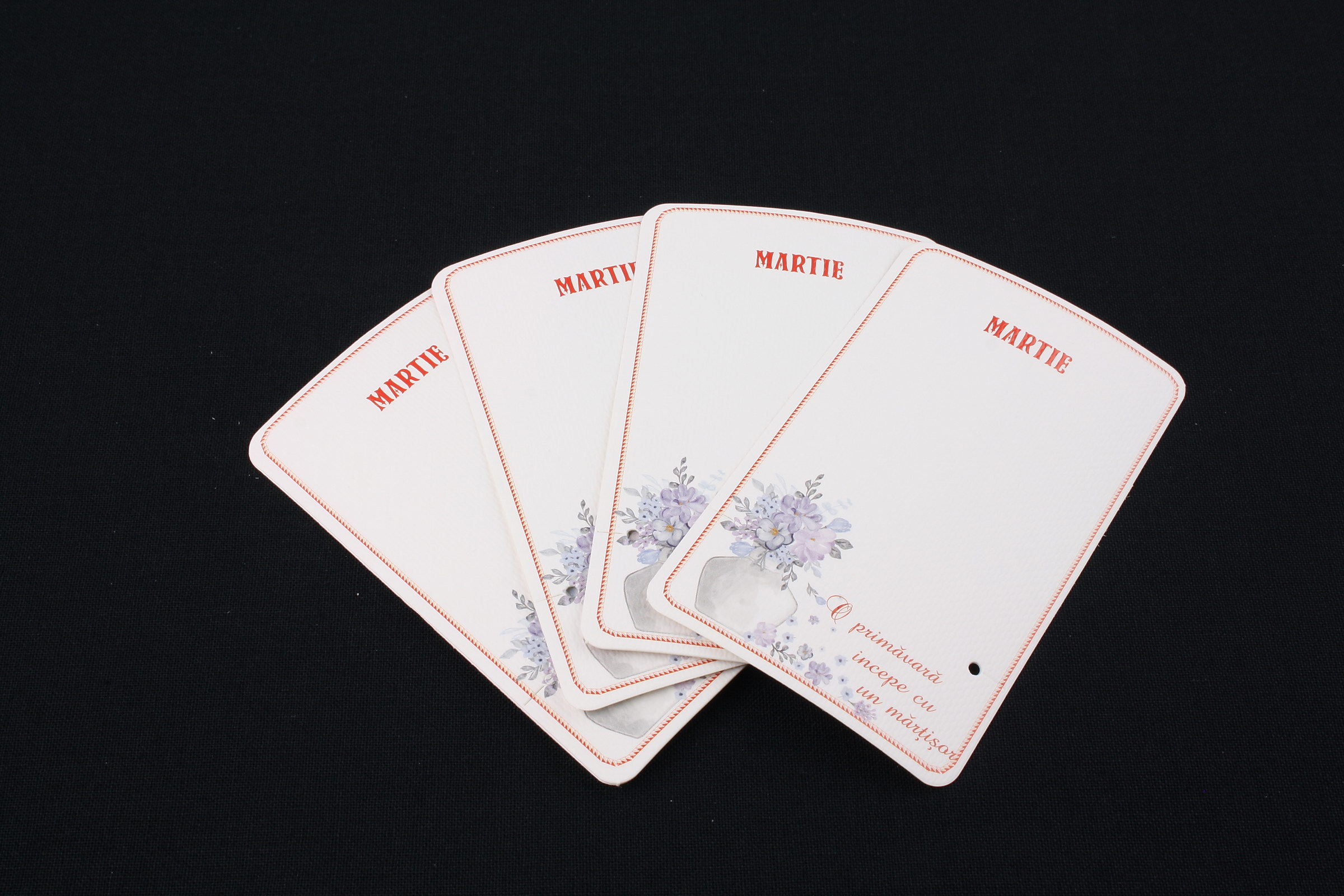 Cartonase martisor 5,5x9cm (50 buc.)